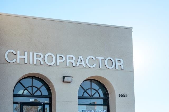 Chiropractic Assistant Job Description: Salary, Duties & More